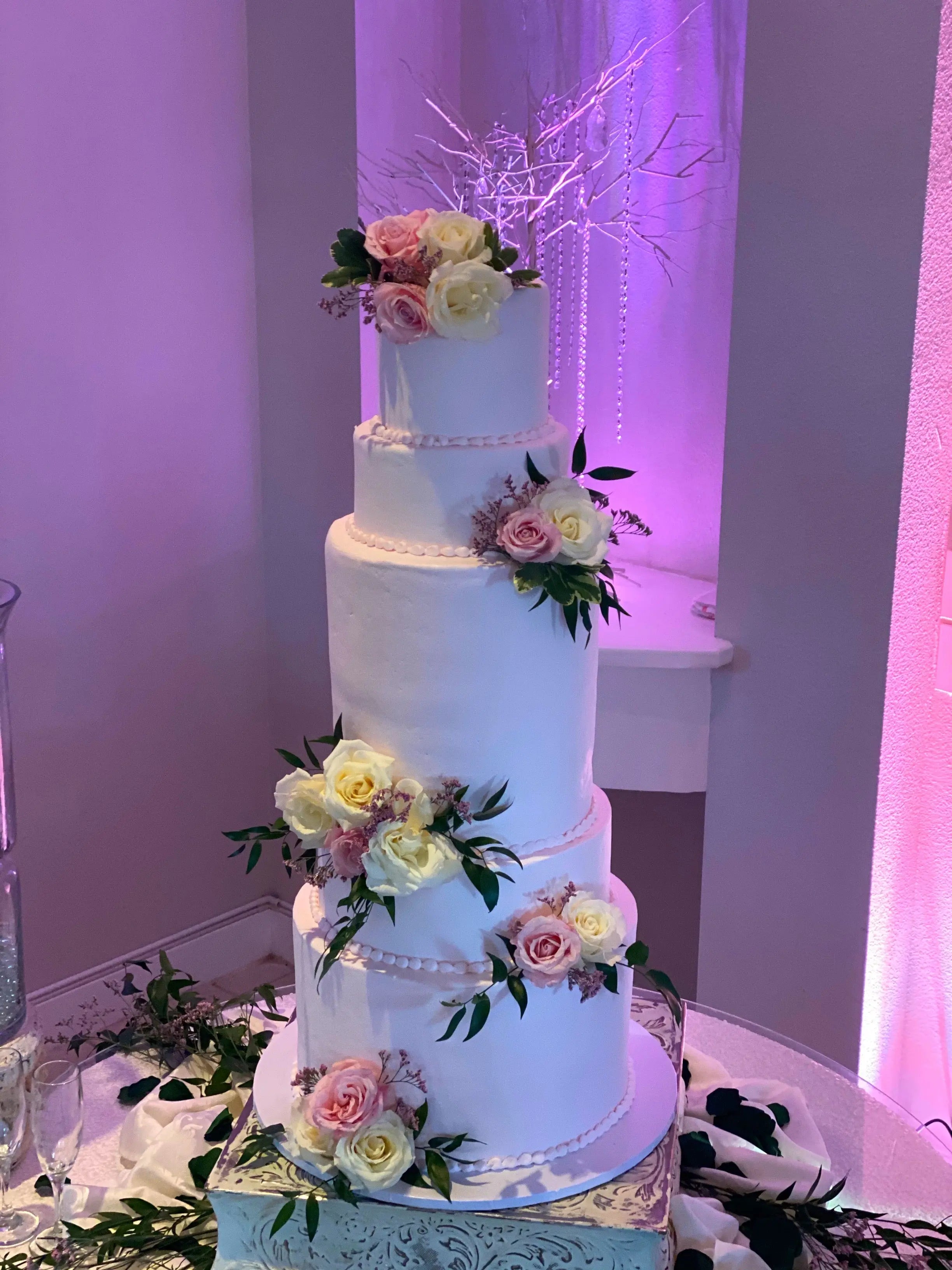 Pink Hue Wedding – That's The Cake Bakery